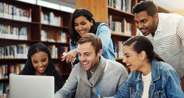 Esta es la mejor universidad para estudiar online