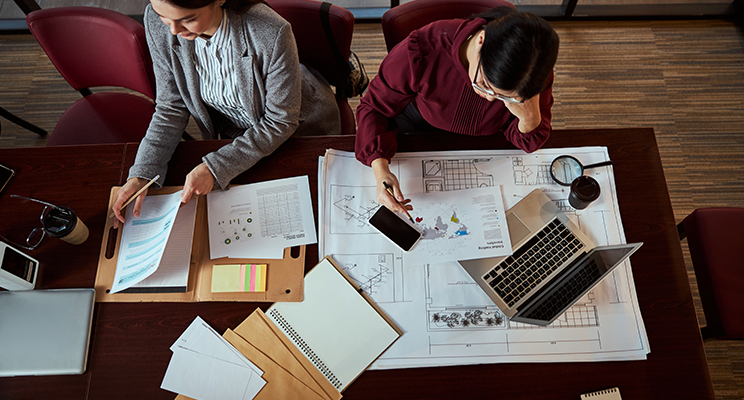 Estudiar comercio internacional en línea es posible