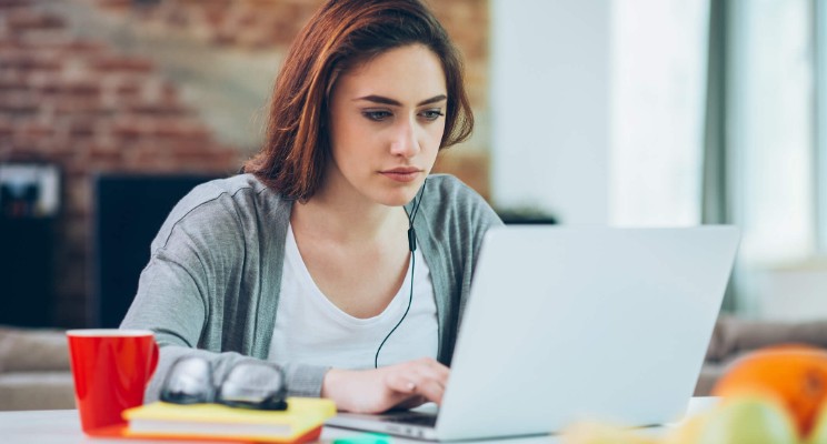 Abogacía a Distancia: Completa tu Licenciatura de Derecho Online